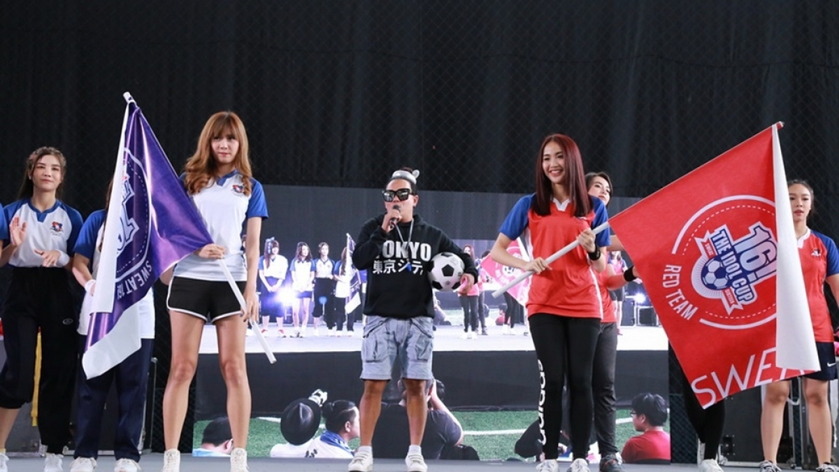 SWEAT16 โชว์สกิลเตะบอล กับกิจกรรม 16! THE IDOL CUP พร้อมเปิดตัวซิงเกิ้ล ...