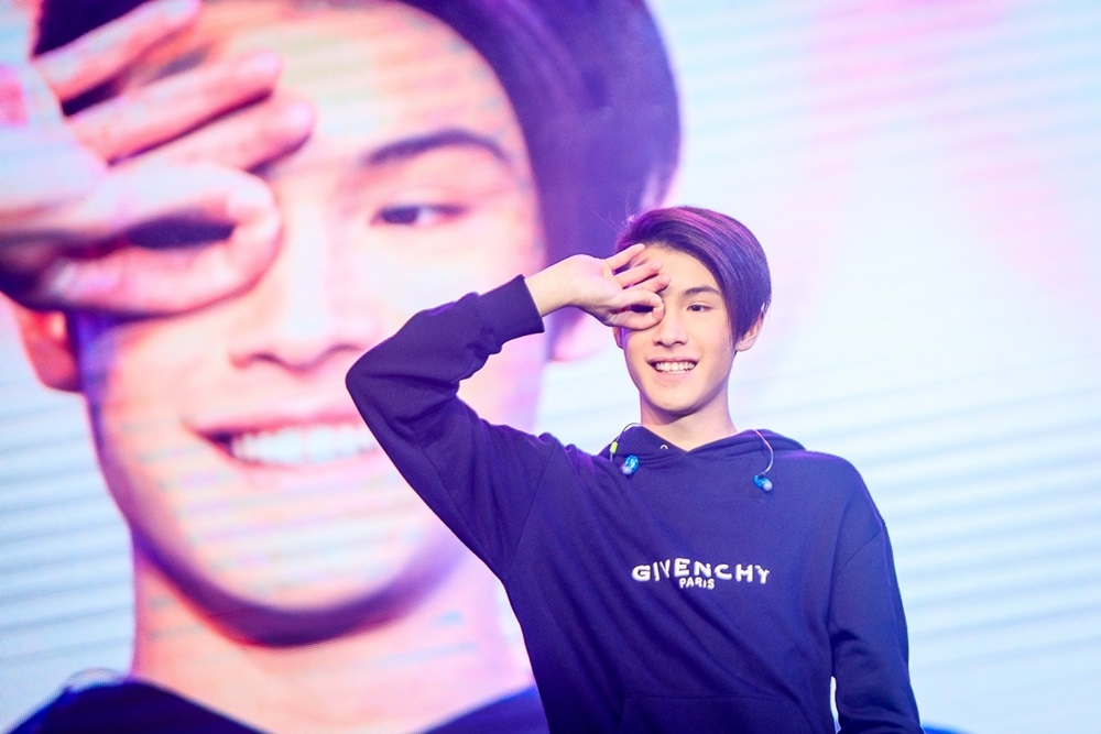 ฟินทะลักฮอลล์ ‘เจ้านาย’ ฝากความประทับใจในงาน “Jaonaay แอบบอกรัก Tour 2018”