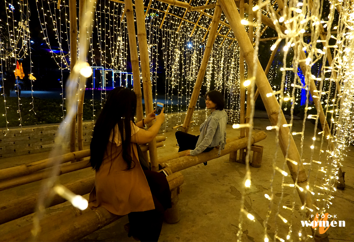 พาชมงาน ''ศิลป์แสง แห่งแรงบันดาลใจ'' สวนไฟสุดอลังการกลางกรุงเทพฯ