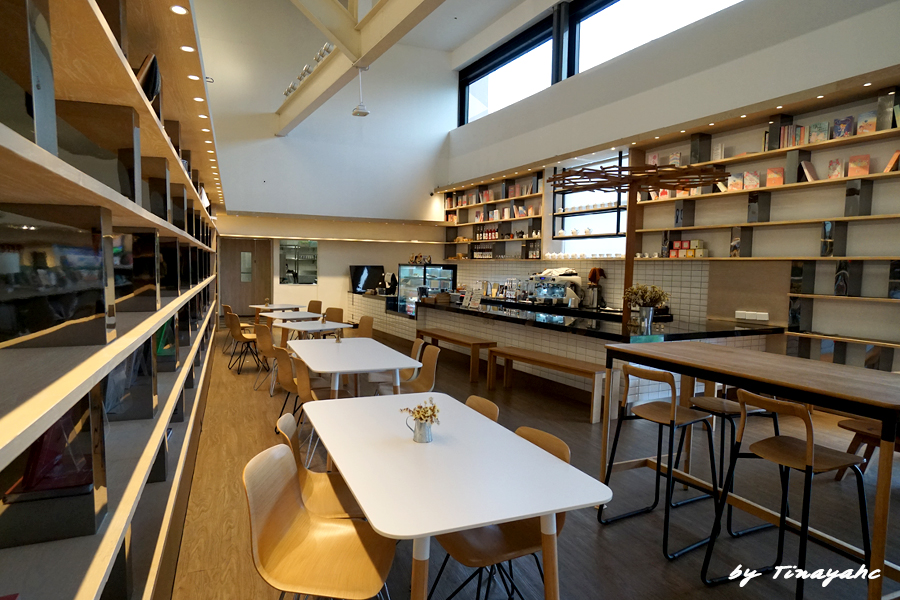 ร้านขนมในห้องสมุดสุดลึกลับ 'Nikko Cafe' คาเฟ่สไตล์ญี่ปุ่น ใน B2S Think ...