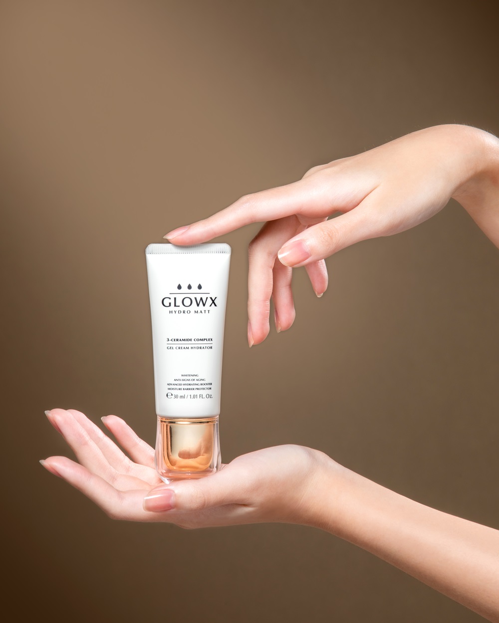 แต้ว ณฐพร เปลี่ยน ผิวแห้งขาดน้ำ ให้ฉ่ำโกลว์ด้วย GLOWX