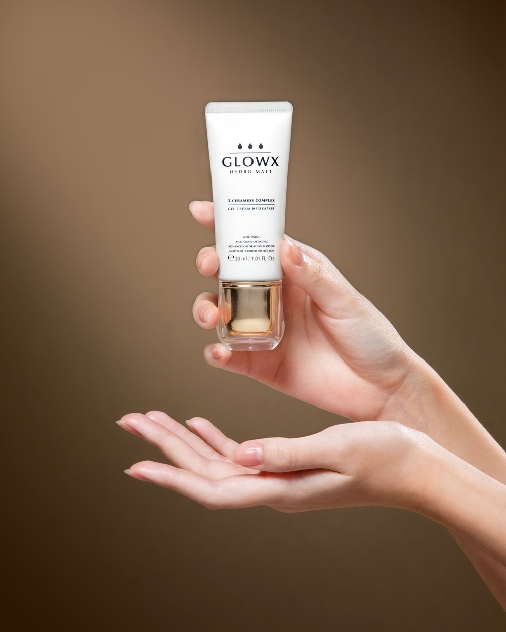 แต้ว ณฐพร เปลี่ยน ผิวแห้งขาดน้ำ ให้ฉ่ำโกลว์ด้วย GLOWX