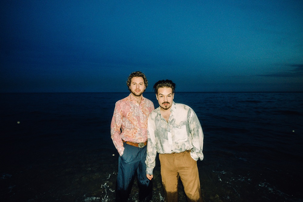 Milky Chance ปล่อยอัลบั้ม Sadnecessary เวอร์ชั่นอะคูสติก